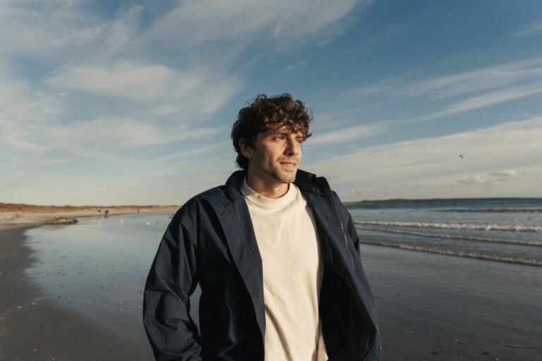 Mark Ambor "Rockwood"